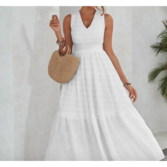 CJ RIVER | Dresses | New Cj River Tiered Tie Back Maxi Dress In White ...